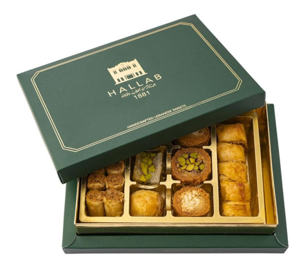 Mixed Hallab Baklava Pieces Stuffed with pistachios and cashew nuts (S